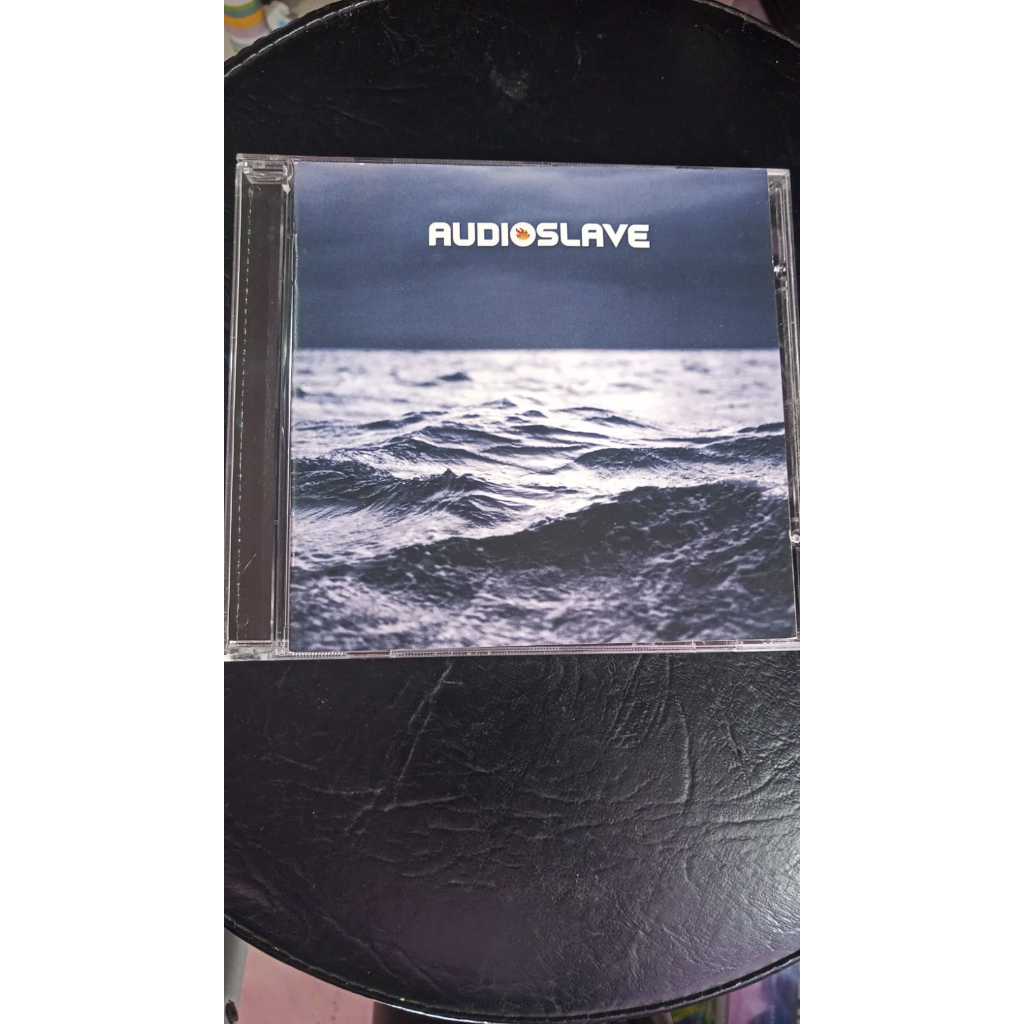 CD Audioslave - Out of exile | Shopee Brasil