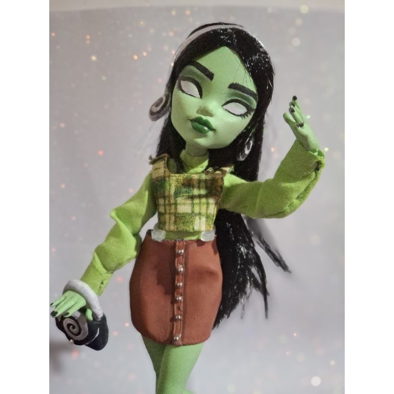 Monster high ~ Custom Scarah Screams g3 | Shopee Brasil