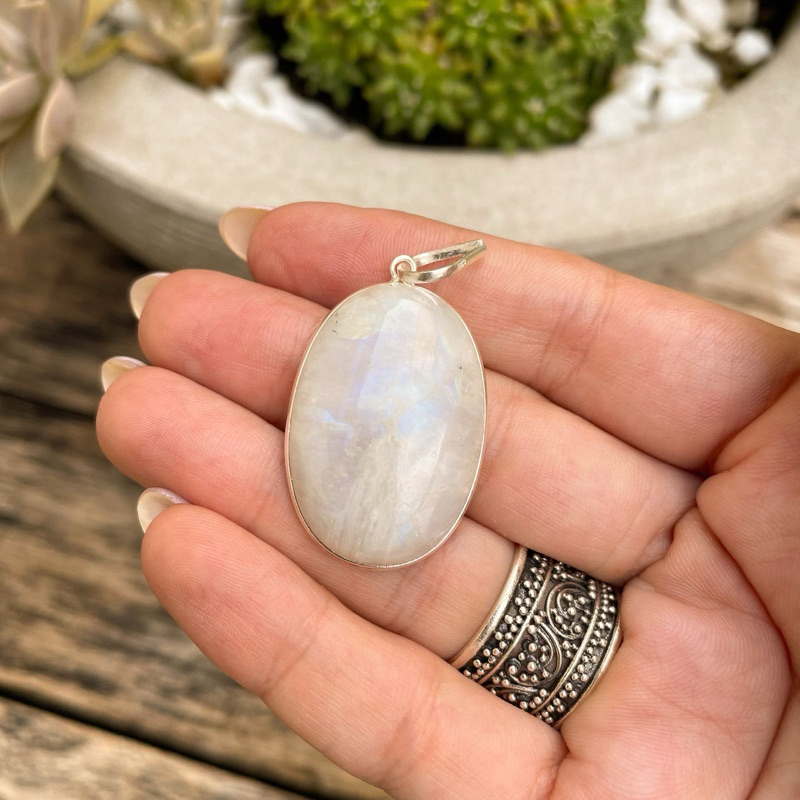 Pingente Oval de Pedra da Lua Natural e Prata 925 | Shopee Brasil