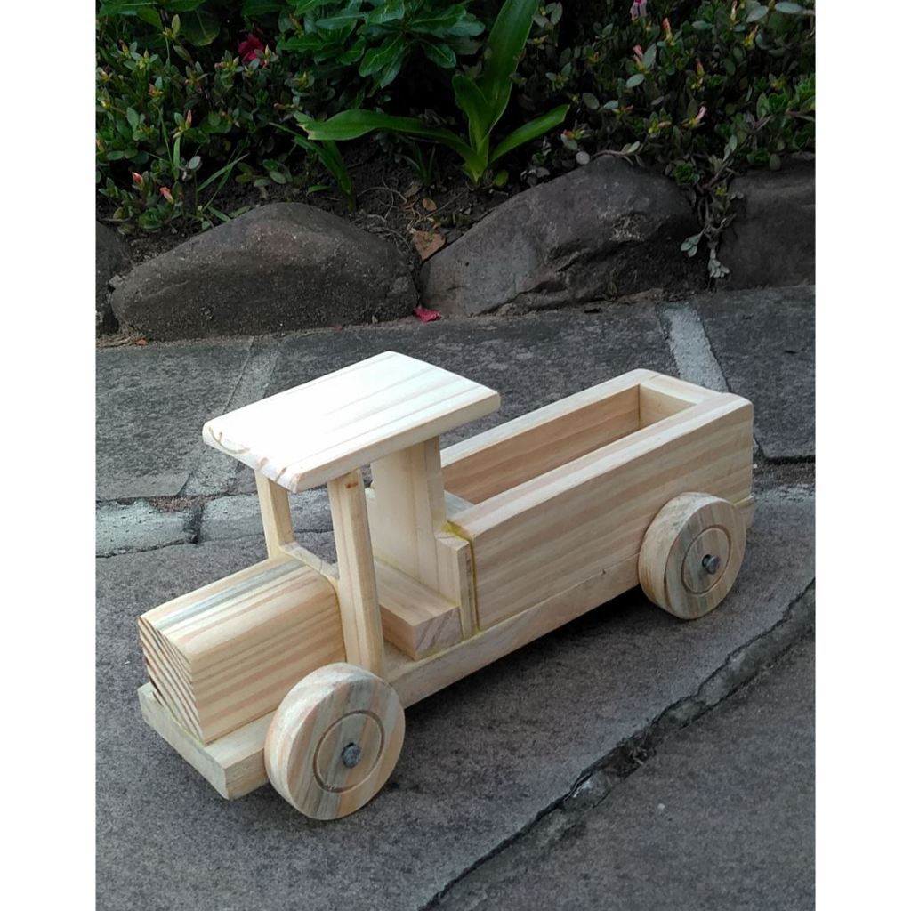 Trator Tobata de Madeira - Carrinho de Madeira - Brinquedo de Madeira ...