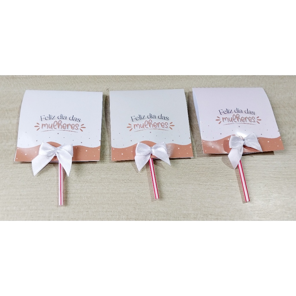 Lembrancinha Dia Internacional da Mulher Pirulito - c/20 unidades | Shopee Brasil