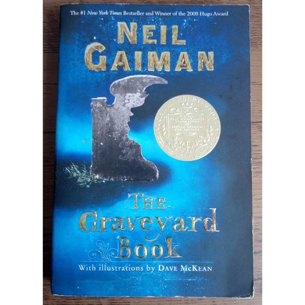 Livro The Graveyard Book de Neil Gaiman (inglês) | Shopee Brasil