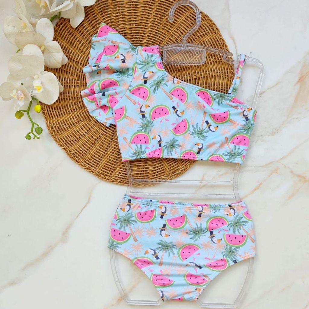 Moda Praia - Biquíni Infantil Menina Alça lateral de Babados Estampado ...