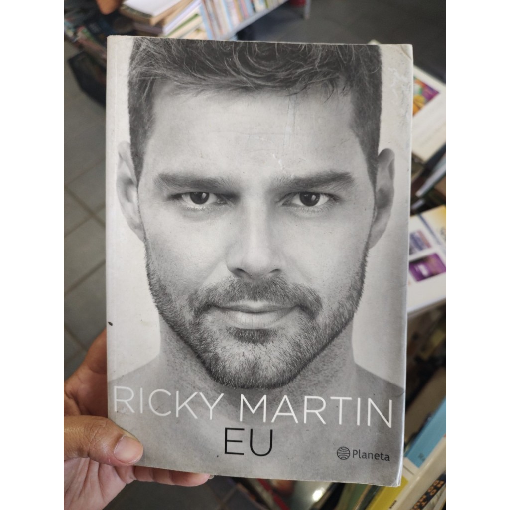 Eu - Biografia de Ricky Martin | Shopee Brasil