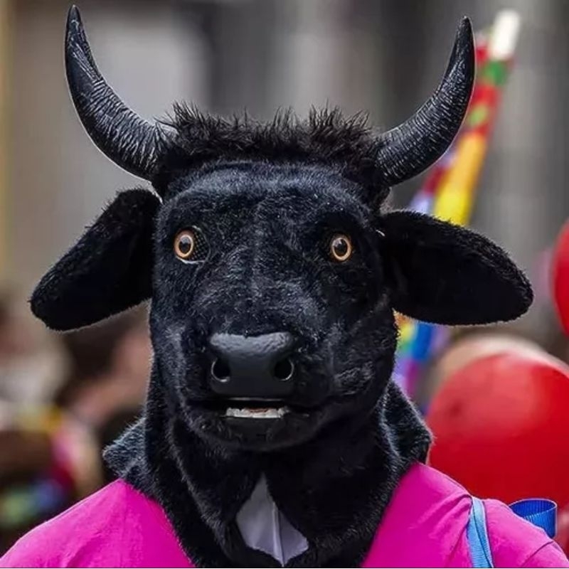 Máscara de Boi Preto ou Vaca Preta - pelo artificial - boca movimenta ...