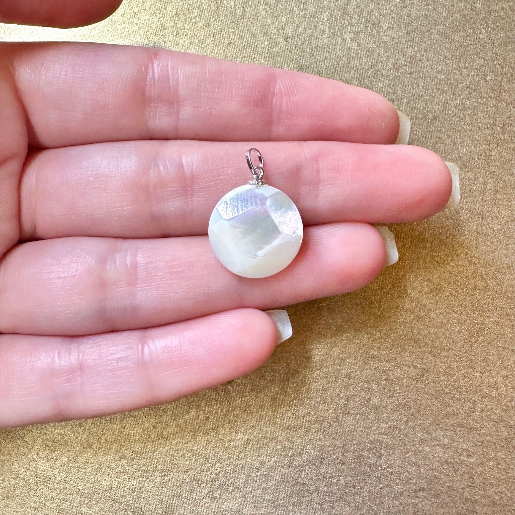 Pingente MADREPEROLA Facetada Natural PRATA 925 Legitima | Shopee Brasil