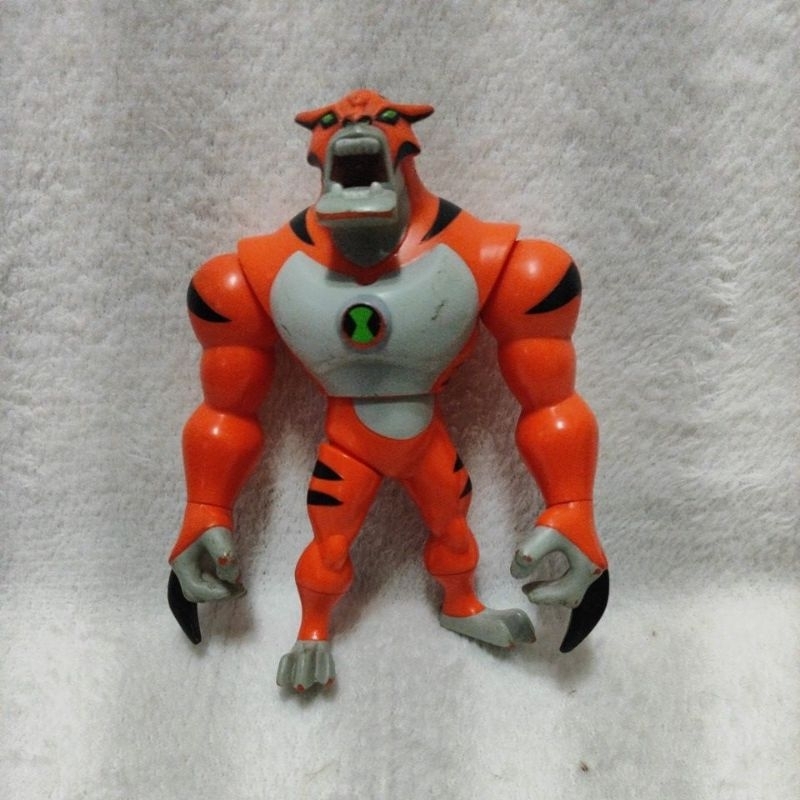 boneco rath ben10 original Bandai 14 cm | Shopee Brasil