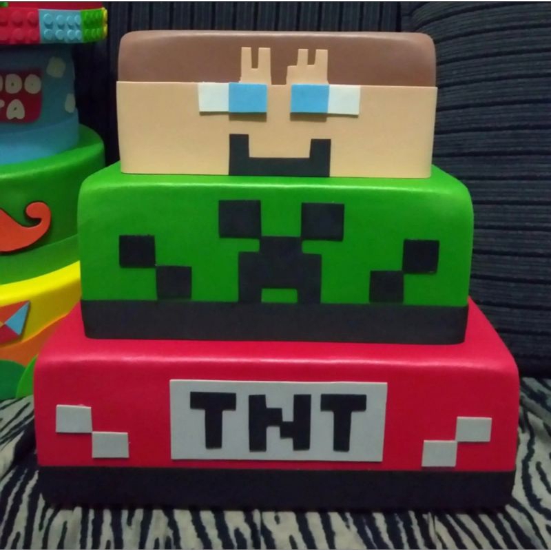 Bolo Fake Minecraft - bolo quadrado 3 andares | Shopee Brasil