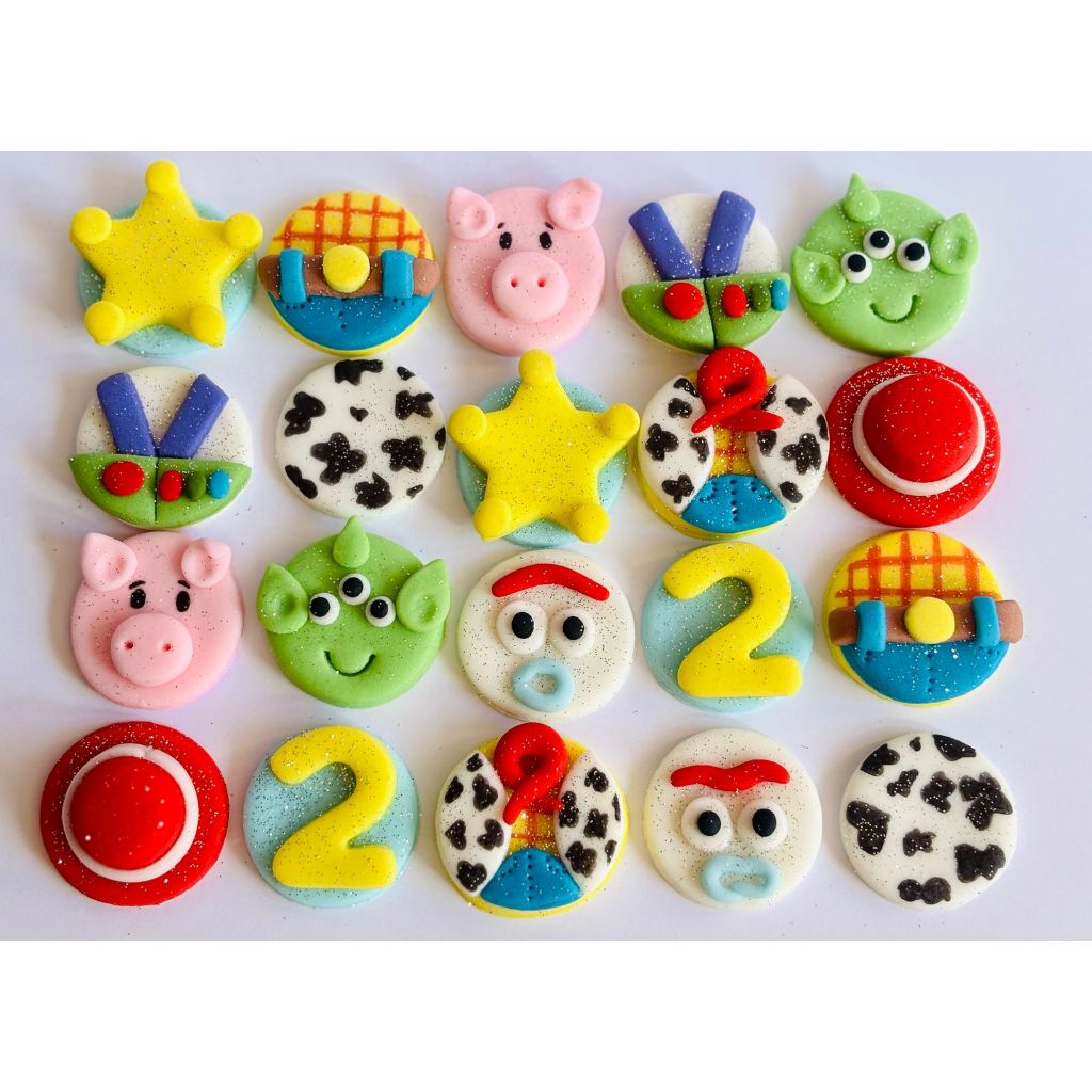 Kit 20 Apliques Toy Story Para doces | Trufas | Donuts e muito mais ...