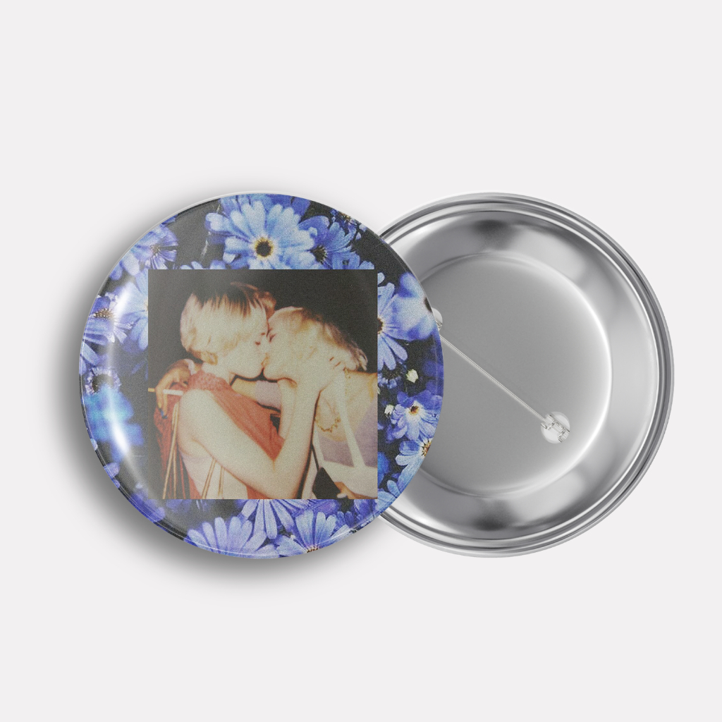 Botton Personalizado Girl in Red Capa Girls | Unitário | Monte o seu ...