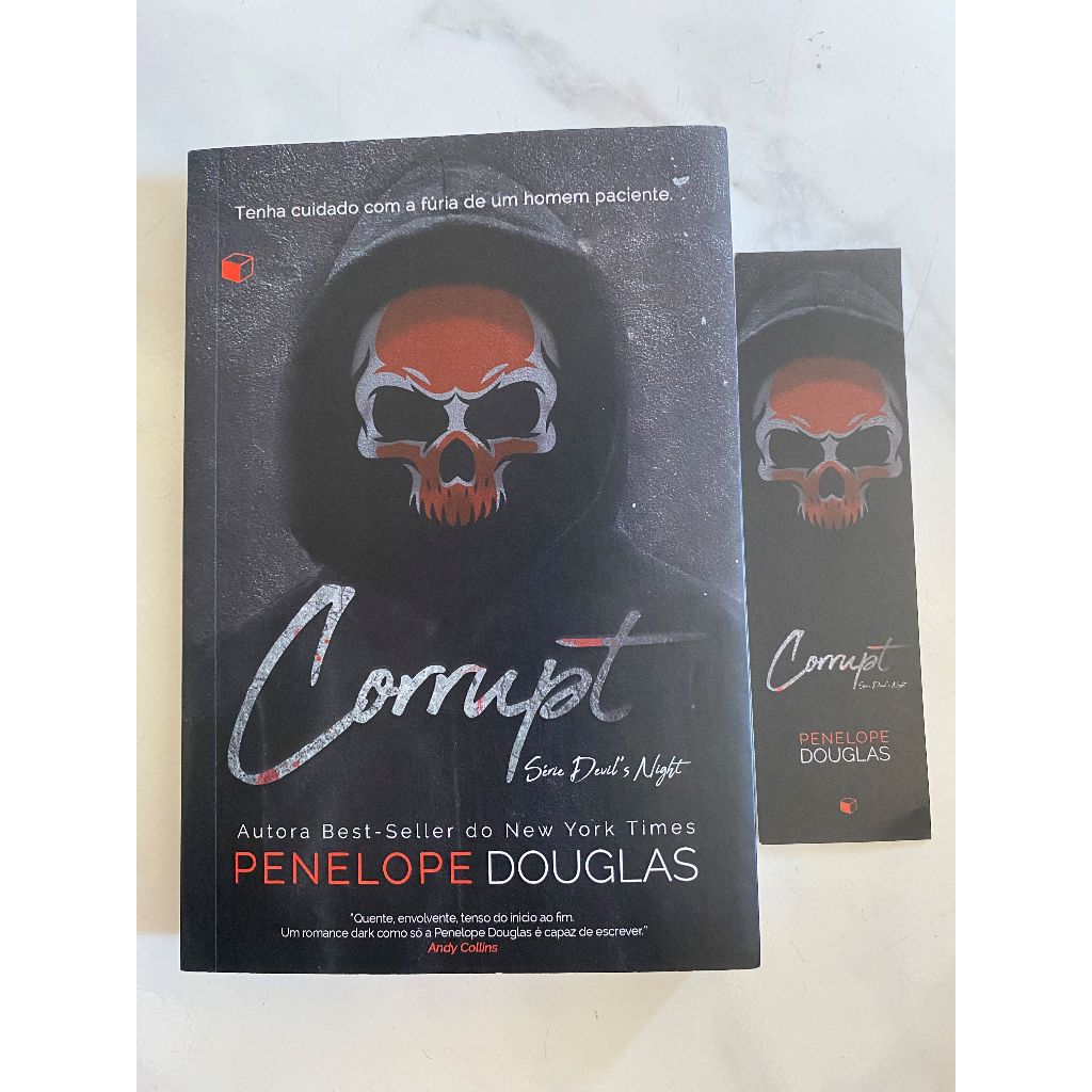 Livro Corrupt - série Devils Night | Shopee Brasil