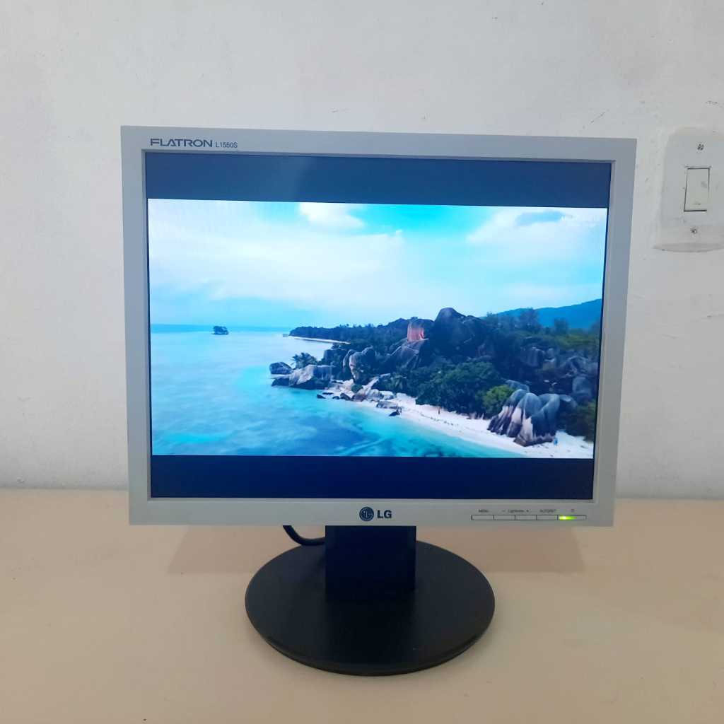 Monitor 15 Polegadas LG Flatron L1550s-sn Quadrado | Shopee Brasil