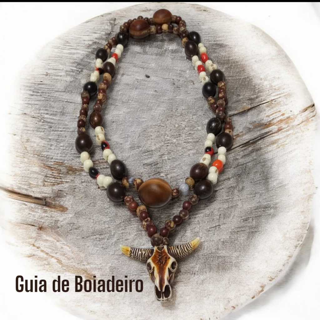 Guia de Boiadeiro Marrom e Branco - Umbanda Candomblé | Shopee Brasil