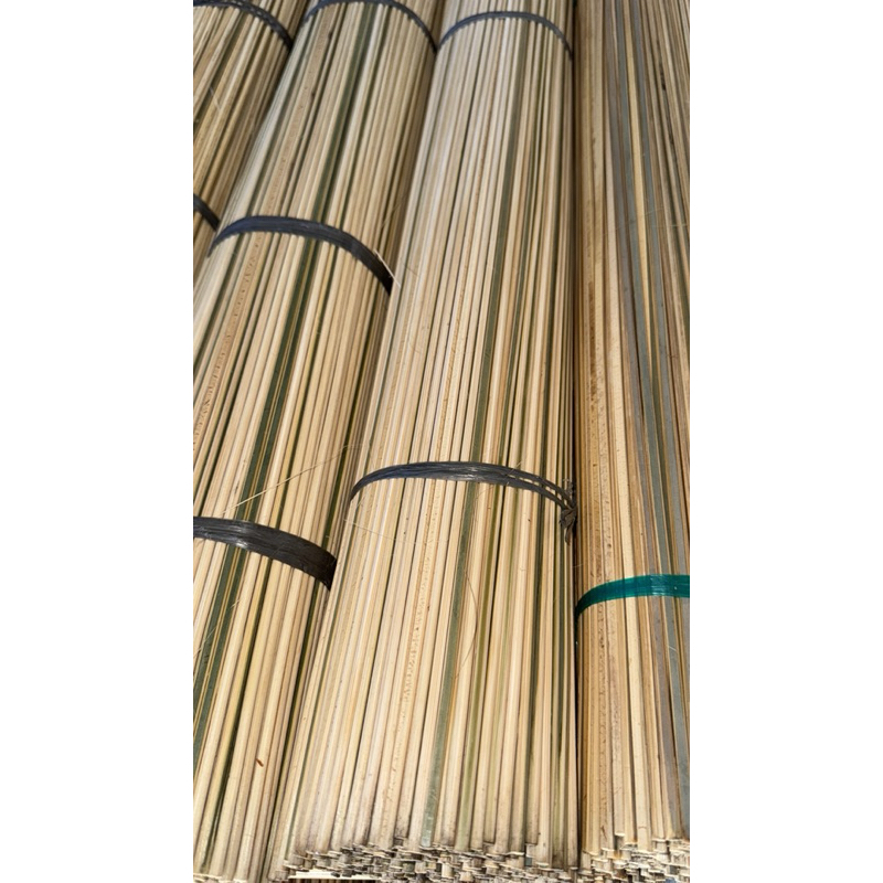 Vareta de bambu taquara de 1 metro 50 unidades tratada | Shopee Brasil
