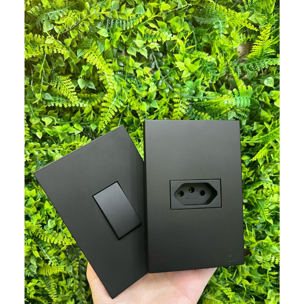 Monte seu kit Tomada 10a, 20a, Interruptor, RJ45, tomada vermelha, tomada dupla Preto Fosco ...