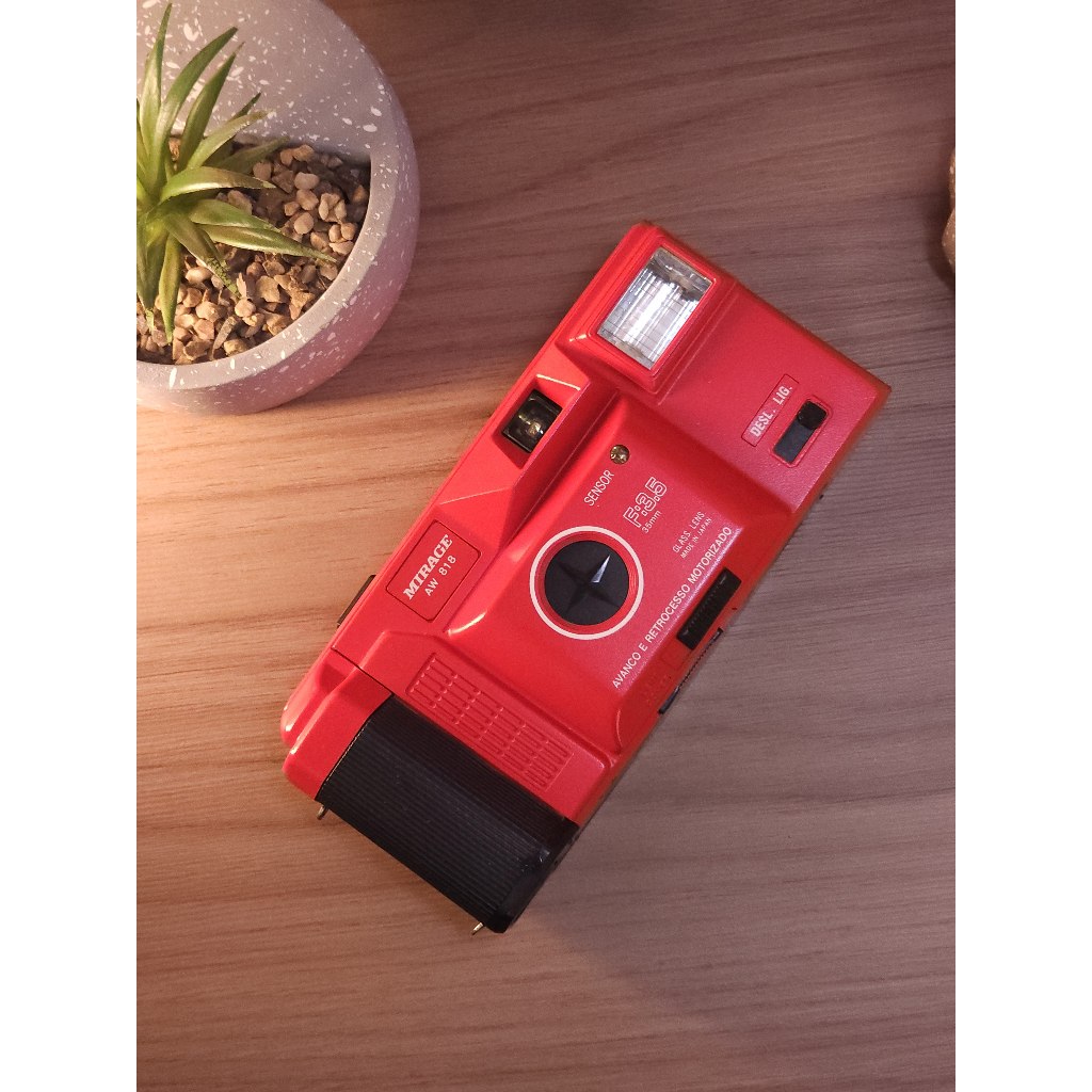 Camera analógica Mirage AW818 muito nova vermelha | Shopee Brasil