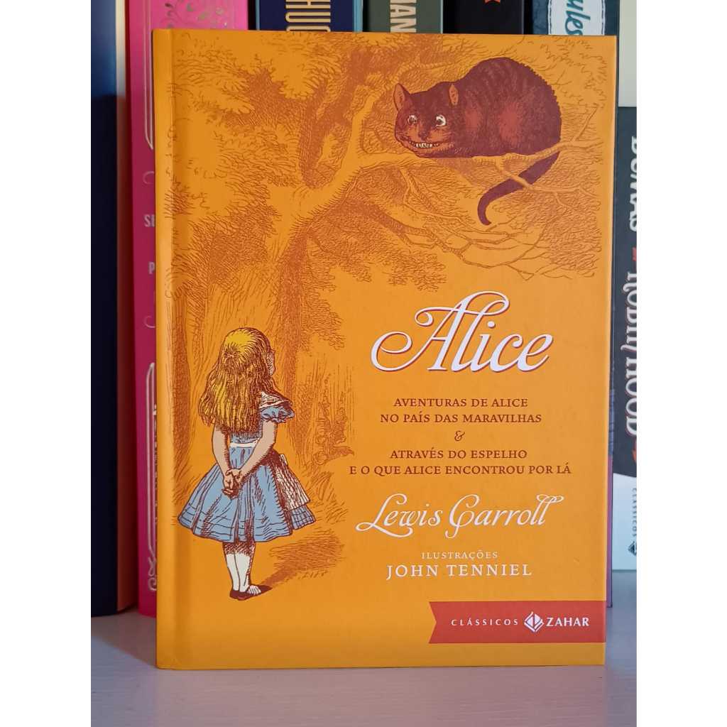 Livro Alice no País das Maravilhas e Alice Através do Espelho | Shopee Brasil
