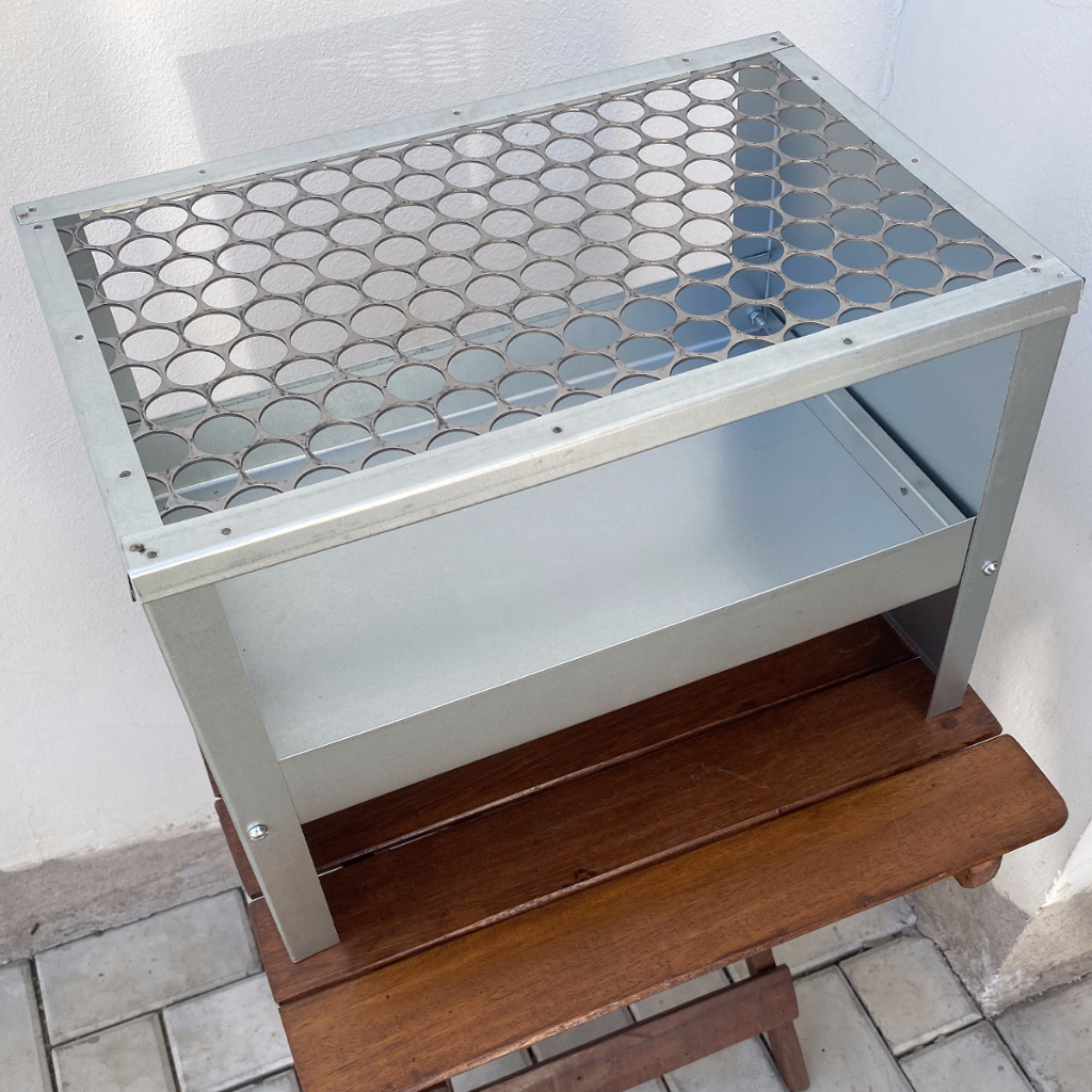 Churrasqueira Portátil e Desmontável Galvanizada Grelha em Inox Camping ...