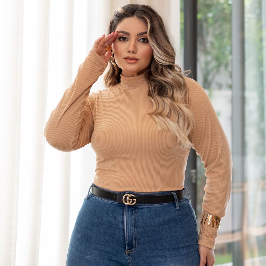 Blusa de Frio Feminina Plus Size Gola Alta Cacharrel | Shopee Brasil