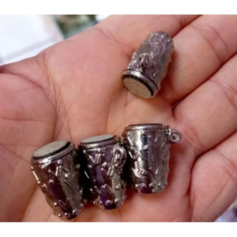 Pingente Tambor Atabaque de metal umbanda candomblé bijuterias | Shopee ...