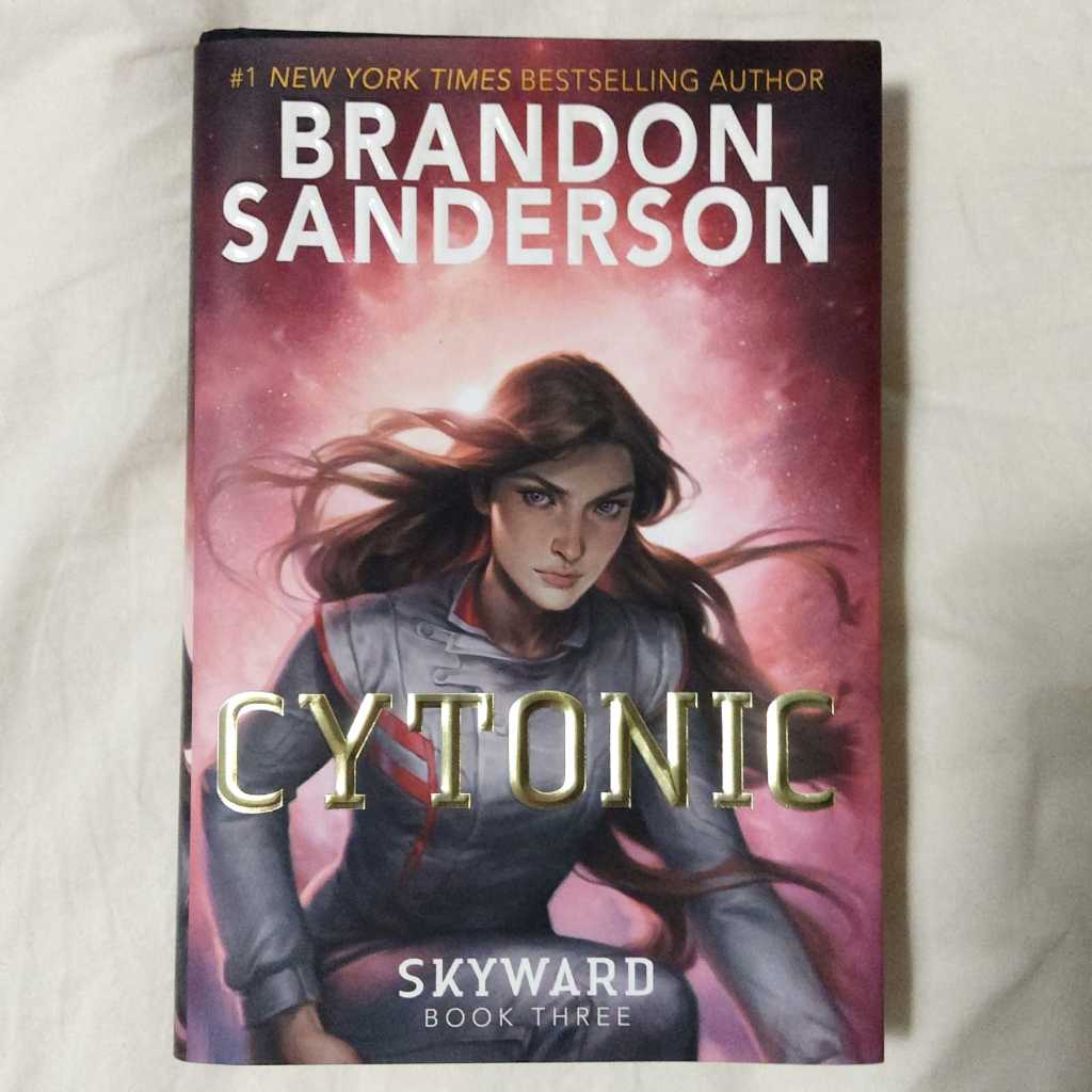 Cytonic, de Brandon Sanderson. Livro 3 de Skyward (Livro capa dura em ...
