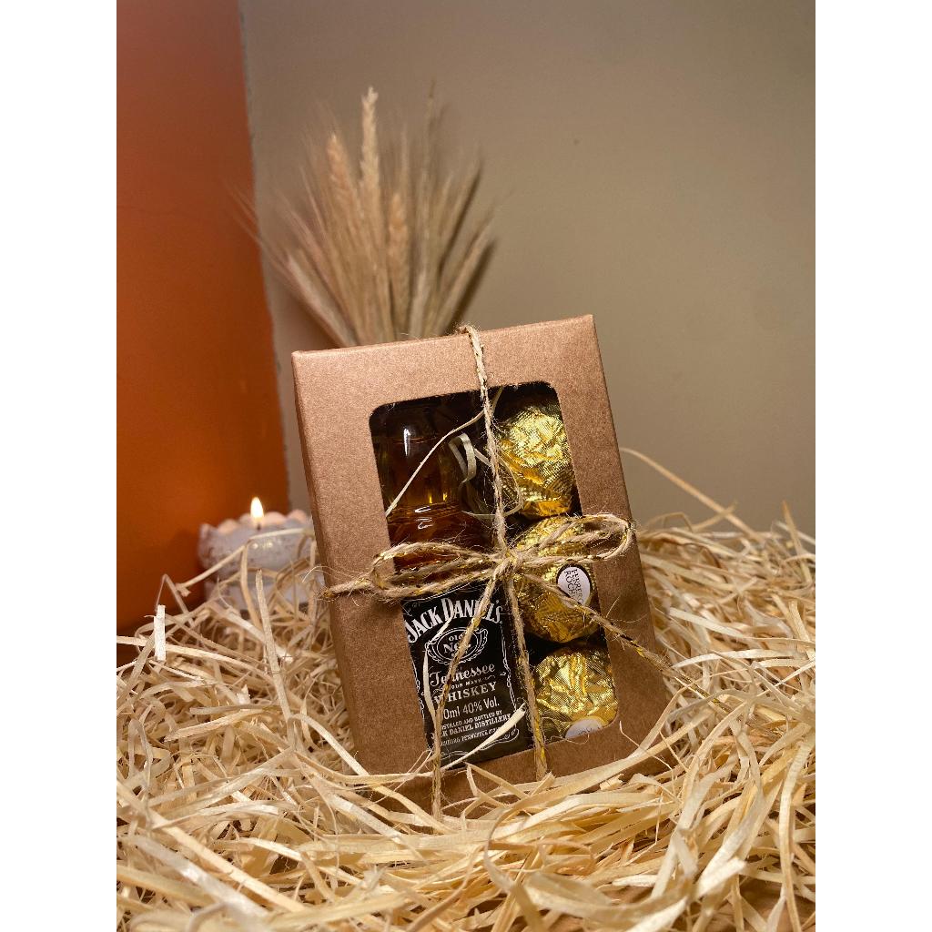 kit de 3 bombons Ferreiro RocheR® e mini Jack Daniels®, Red Label ...