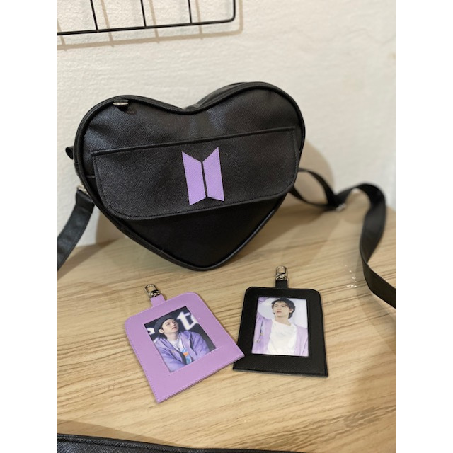 Bolsa coração BTS | Shopee Brasil