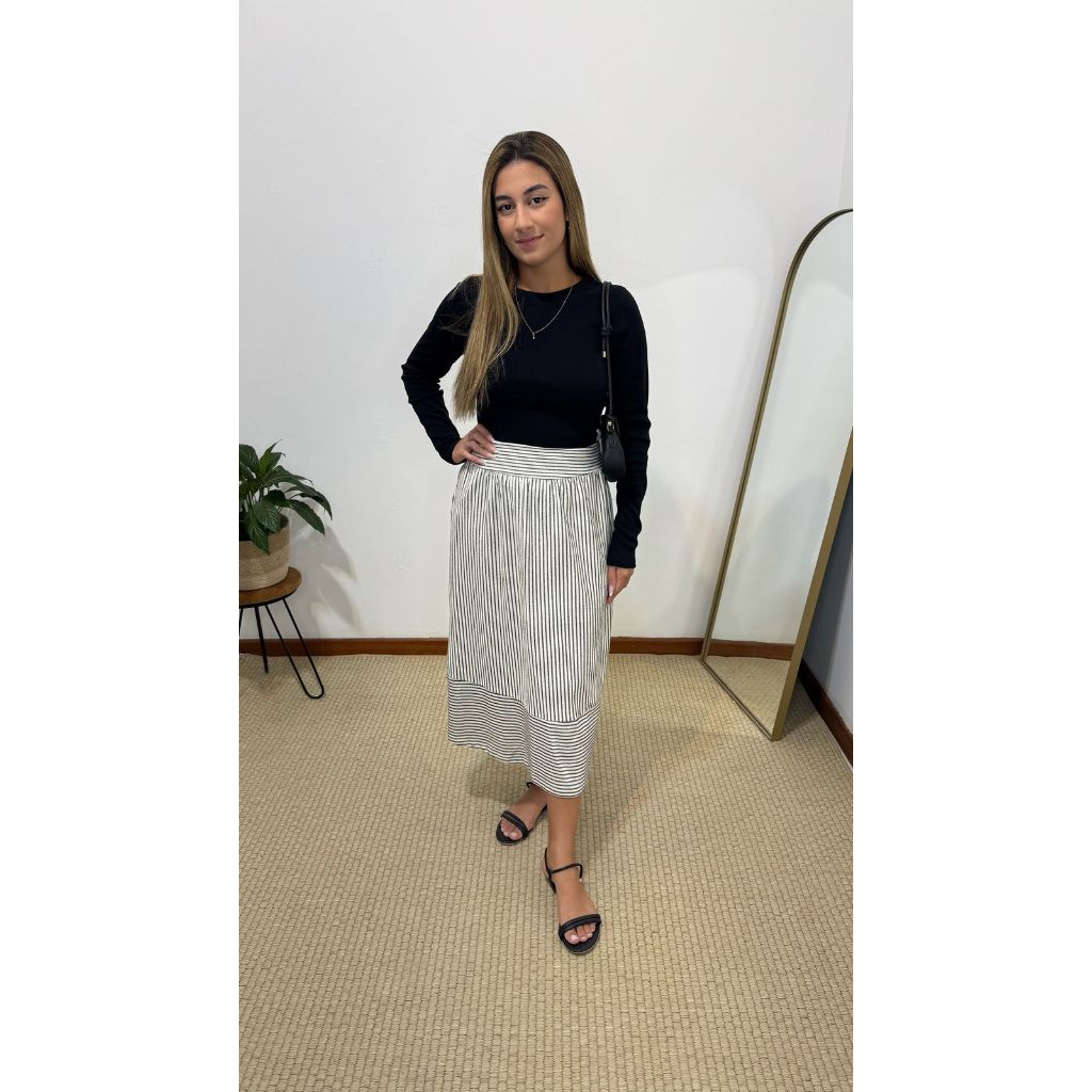 Saia Le Lis Patricia Midi | Shopee Brasil