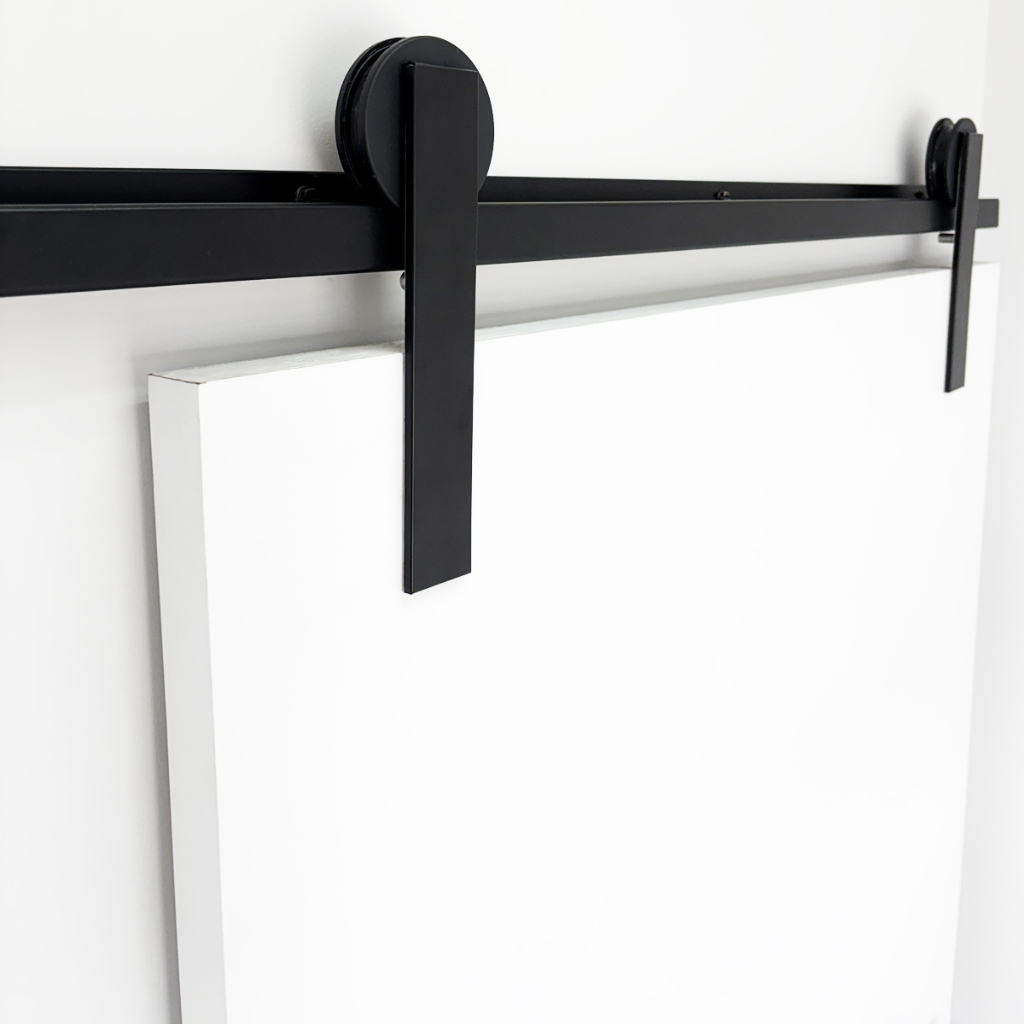 Kit Para Porta de Correr Trilho 1,5m Roldana Aparente Em Alumínio Preto Fosco | Shopee Brasil