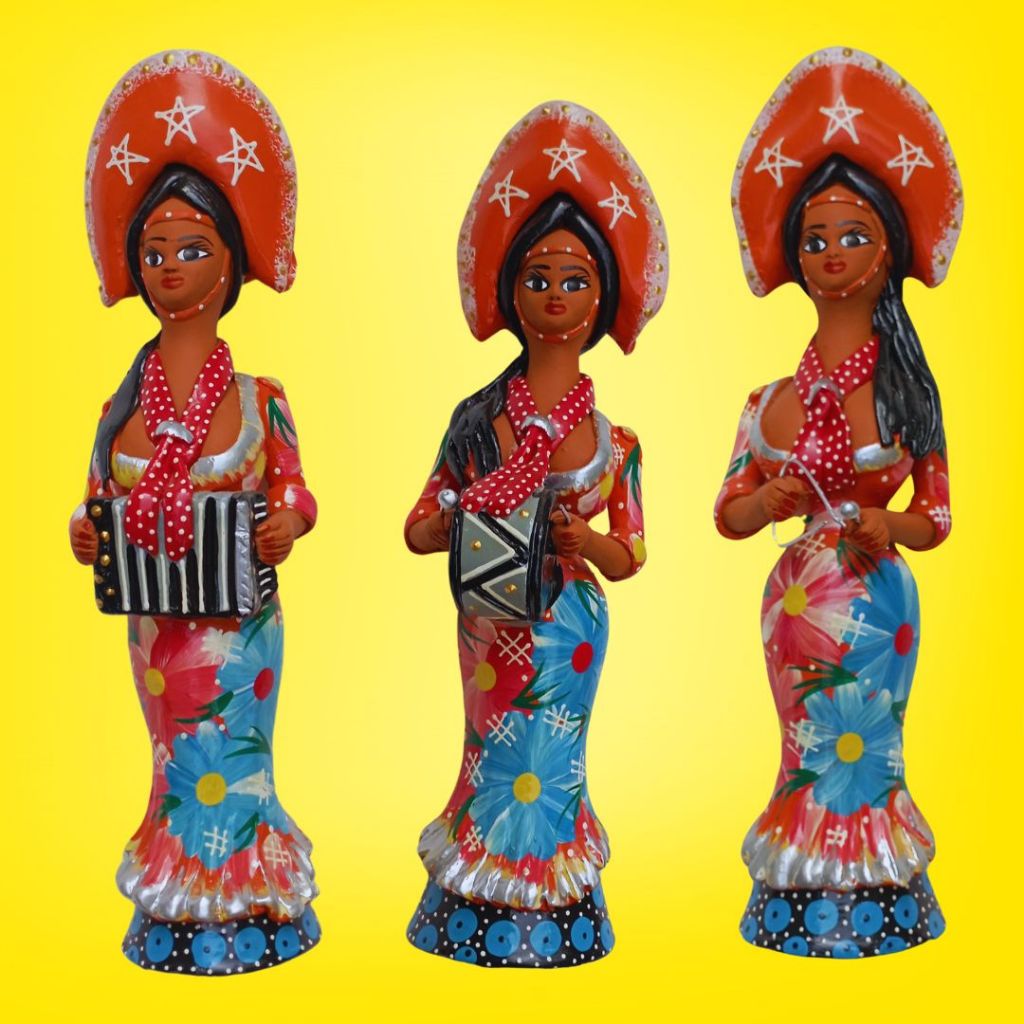Boneca de Barro TOCADORA EM PÉ | Escultura 28cm | Cultura Nordestina ...