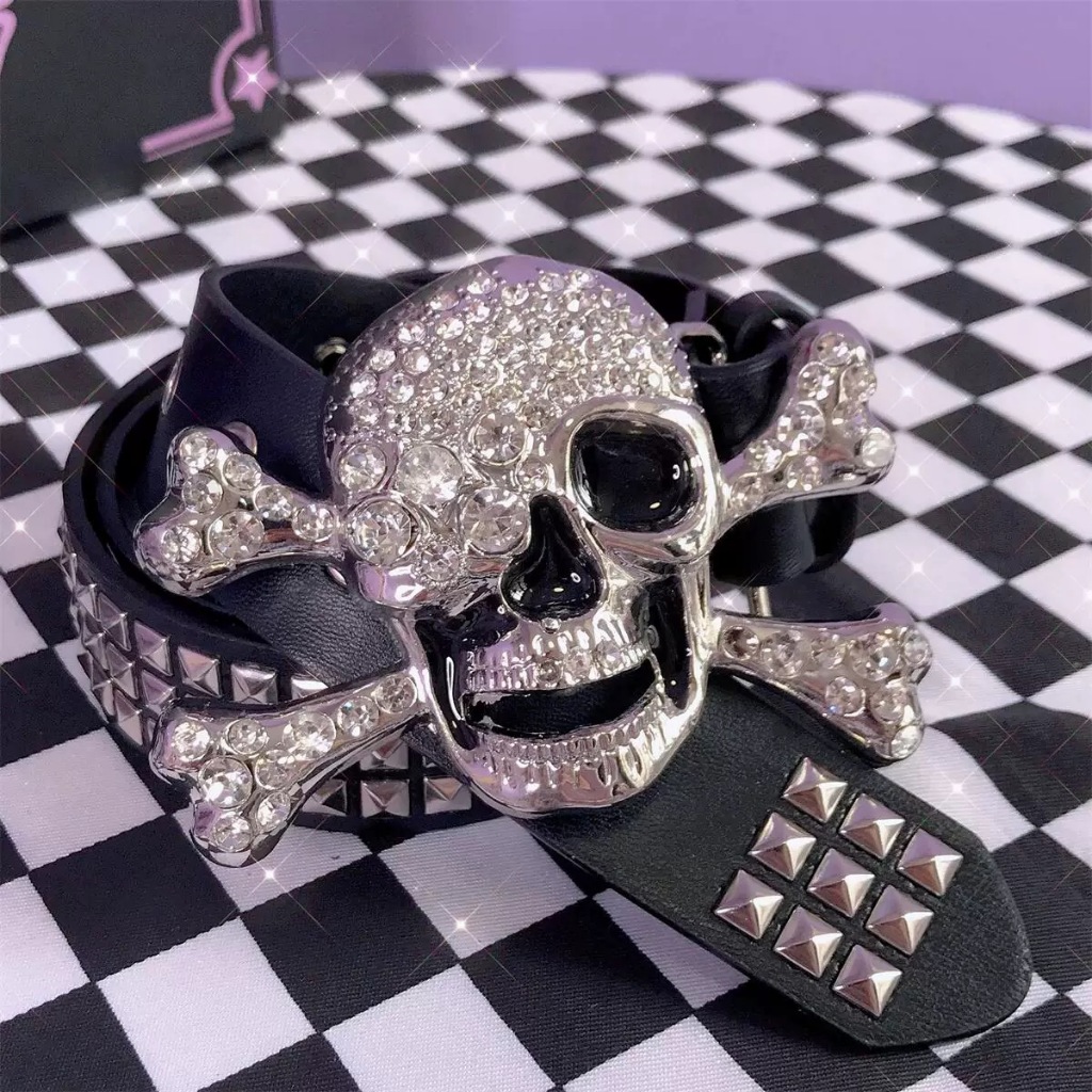 Cinto de couro com caveira de strass e rebites para jeans, estilo ...