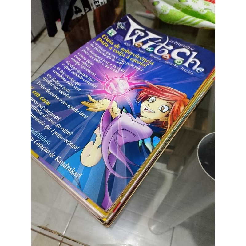 Box C/20 Revistas witch | Shopee Brasil