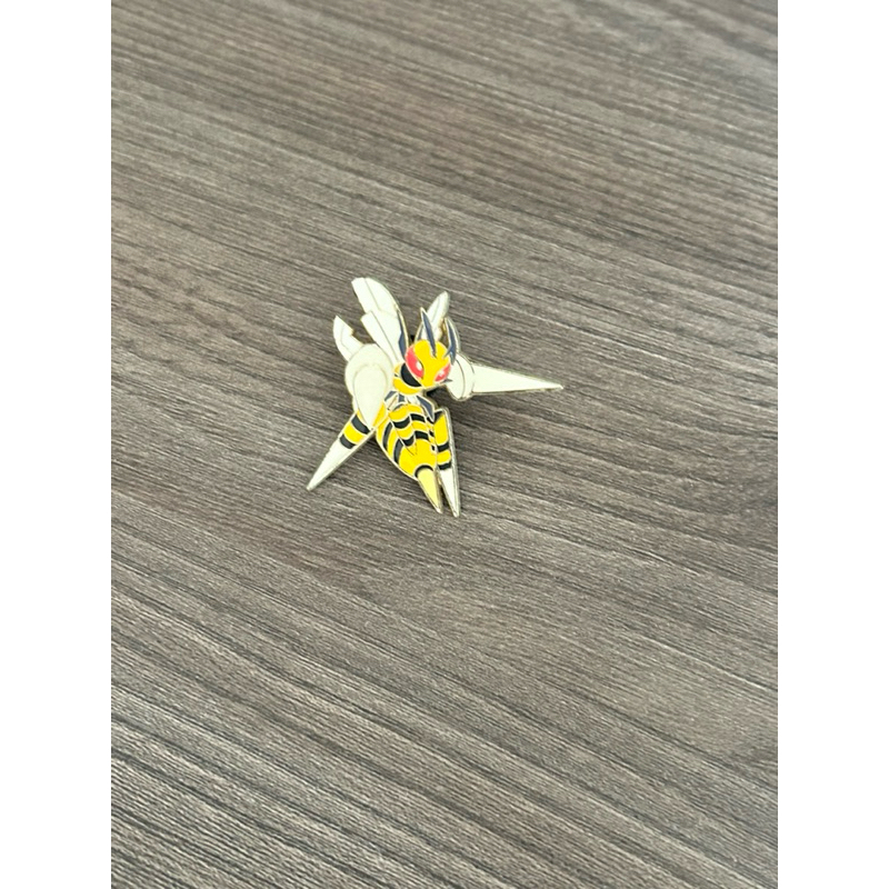 Pokémon broche Pin oficial colecionável mega beedrill | Shopee Brasil