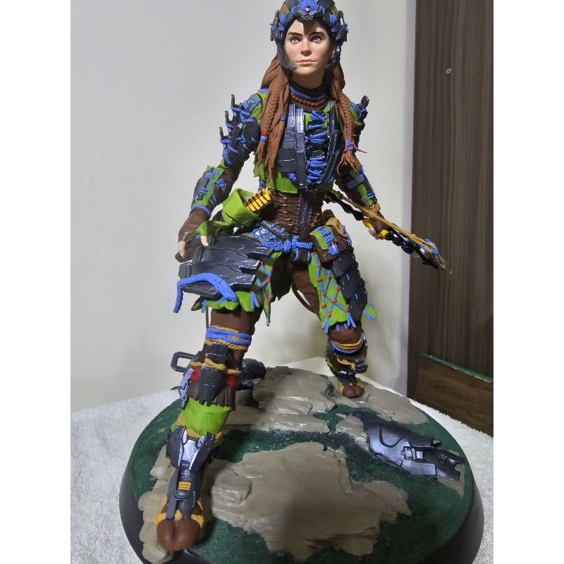 Action figure - Aloy Horizon Zero Dawn/ Forbidden, feita em resina ...