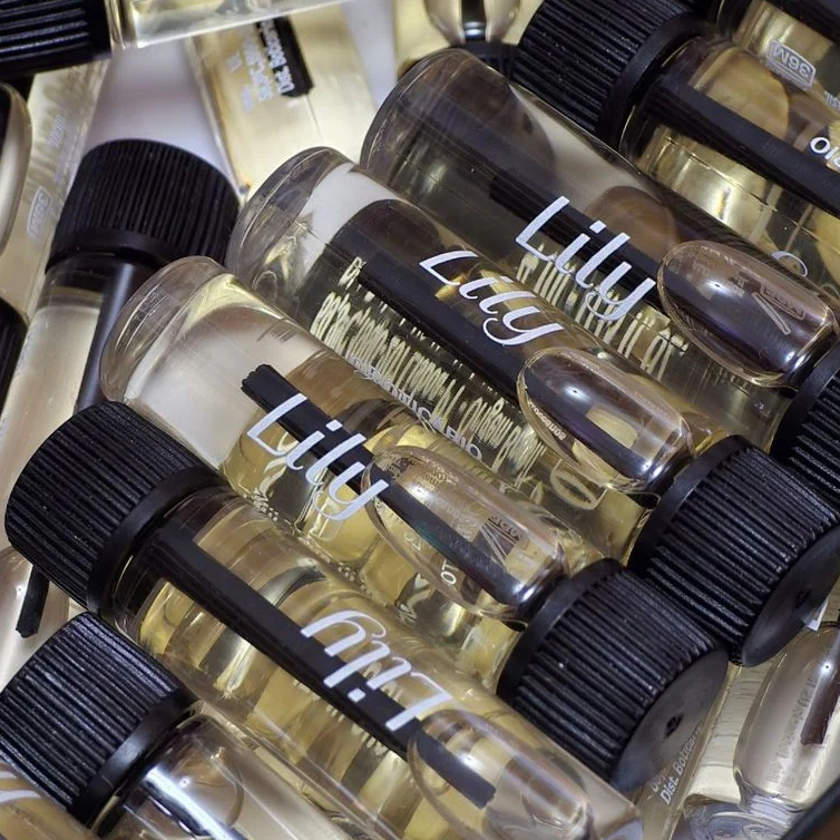 Boticario Lily Glamour Elysee Malbec Egeo Demonstrador 4ml Flaconete ...