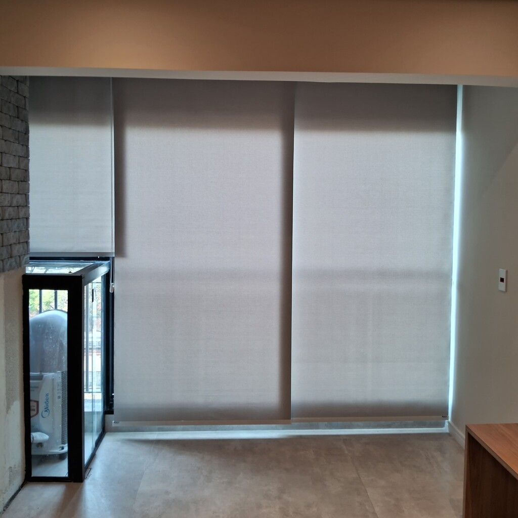 Cortina Rolo Tela solar 1% Lar 1,20 x 1,60 Alt C/TUBO 38MM Premium Top ...