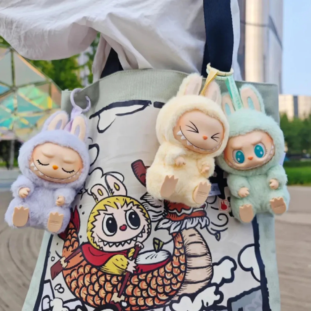 Boneco Labubu Take a Seat — Surpresa inclusa | Shopee Brasil