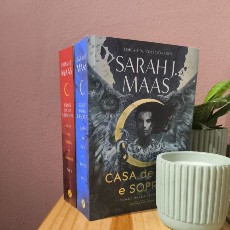 kit Sarah J. Maas cidade da lua crescente volume 1 e 2. | Shopee Brasil
