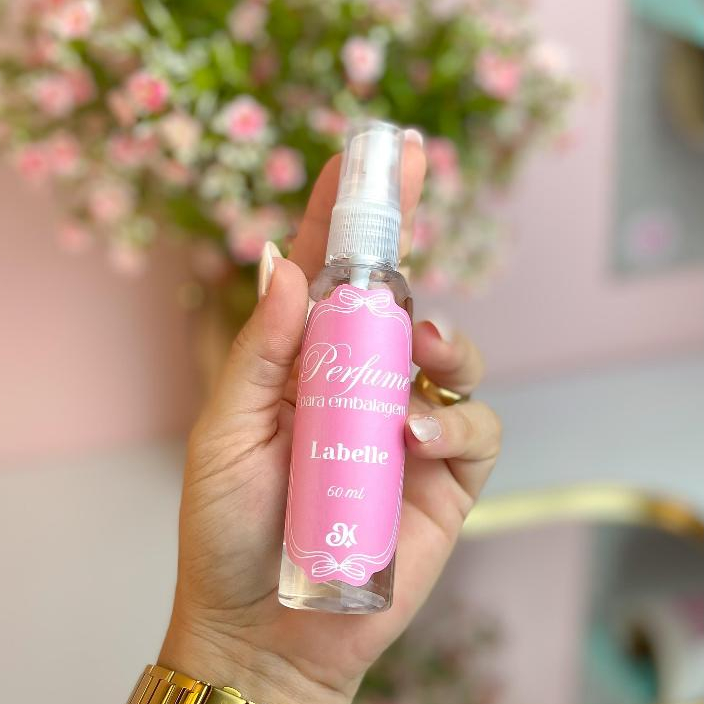 Perfume para embalagem Labelle - Inspirado no La vie est Belle | Shopee ...