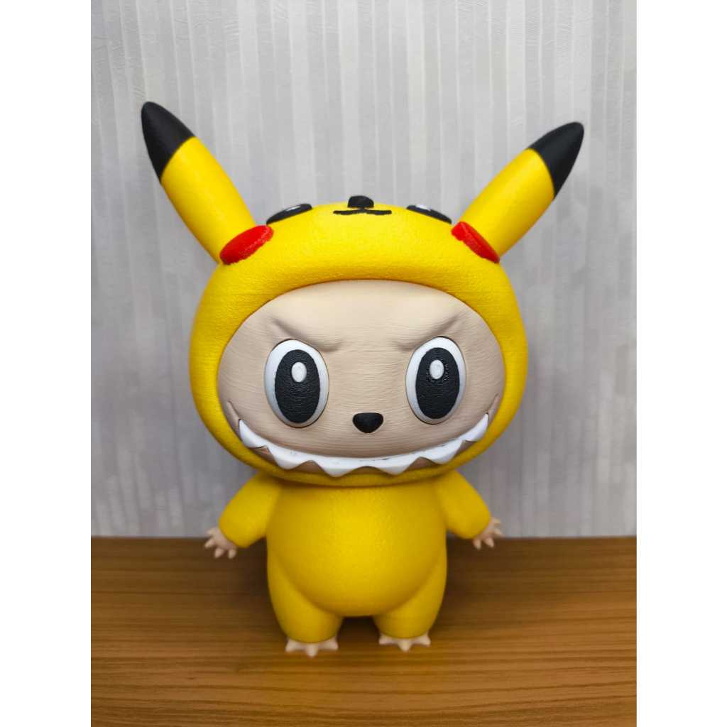 Labubu Pikachu Grande 20cm - Colecionáveis Pokémon 3D | Shopee Brasil