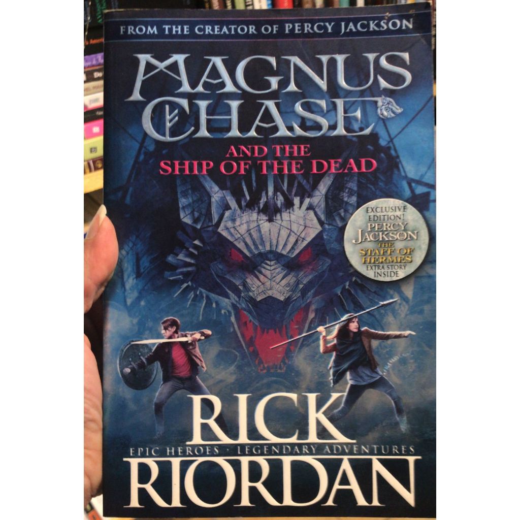 MAGNUS CHASE AND THE SHIP OF THE DEAD - RICK RIORDAN - EM INGLÊS ...