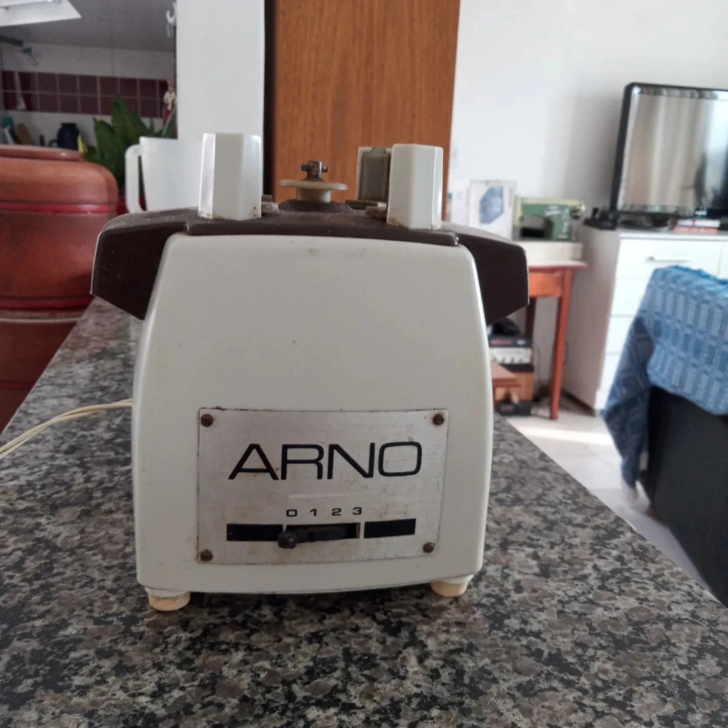 Liquidificador Antigo Arno - No Estado 001 | Shopee Brasil