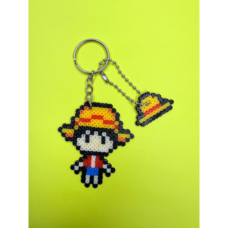 Chaveiro duplo pixel arte Luffy One Piece + chapéu de palha | Shopee Brasil