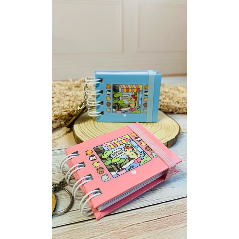 Mini Bobbie goods - chaveiro | Shopee Brasil