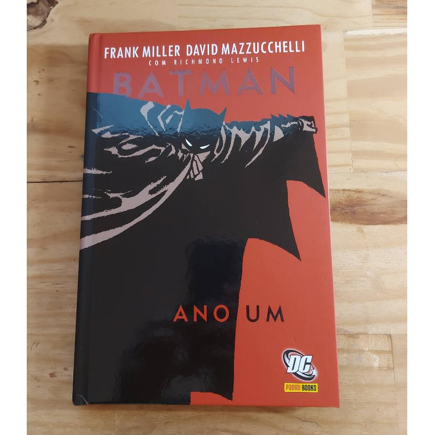 Batman: Ano Um - Capa Dura - Frank Miller | Shopee Brasil