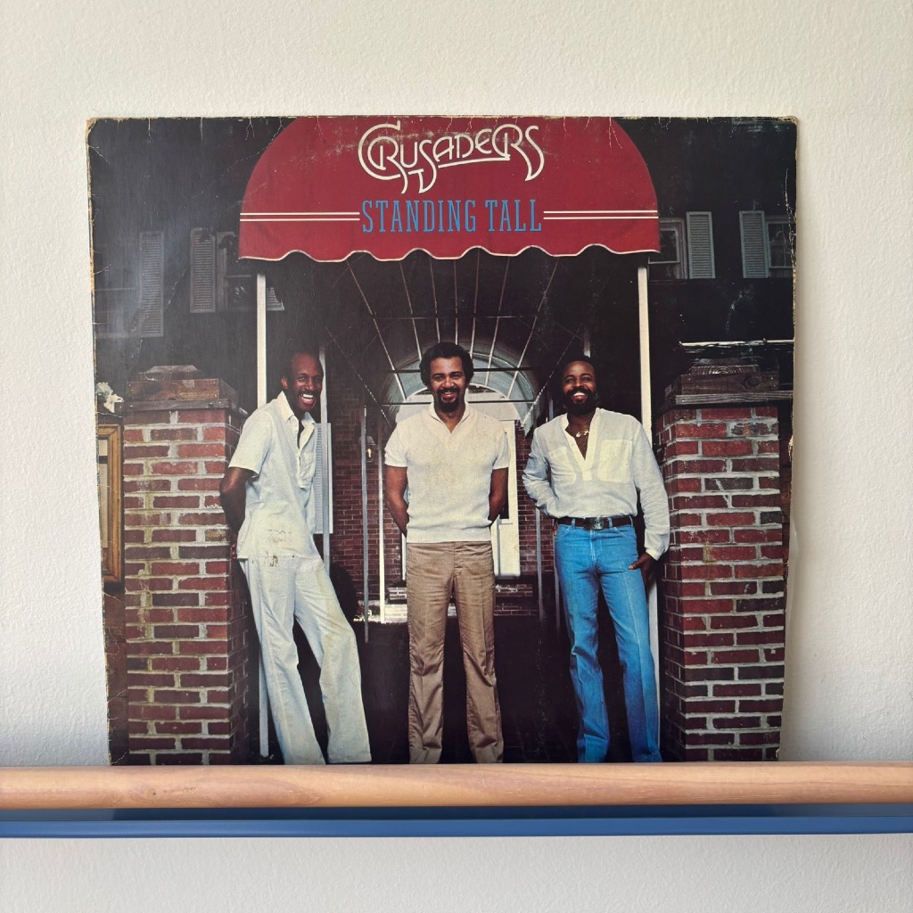 LP Crusaders – Standing Tall (Feat. Joe Cocker) Disco de Vinil VG+ ...