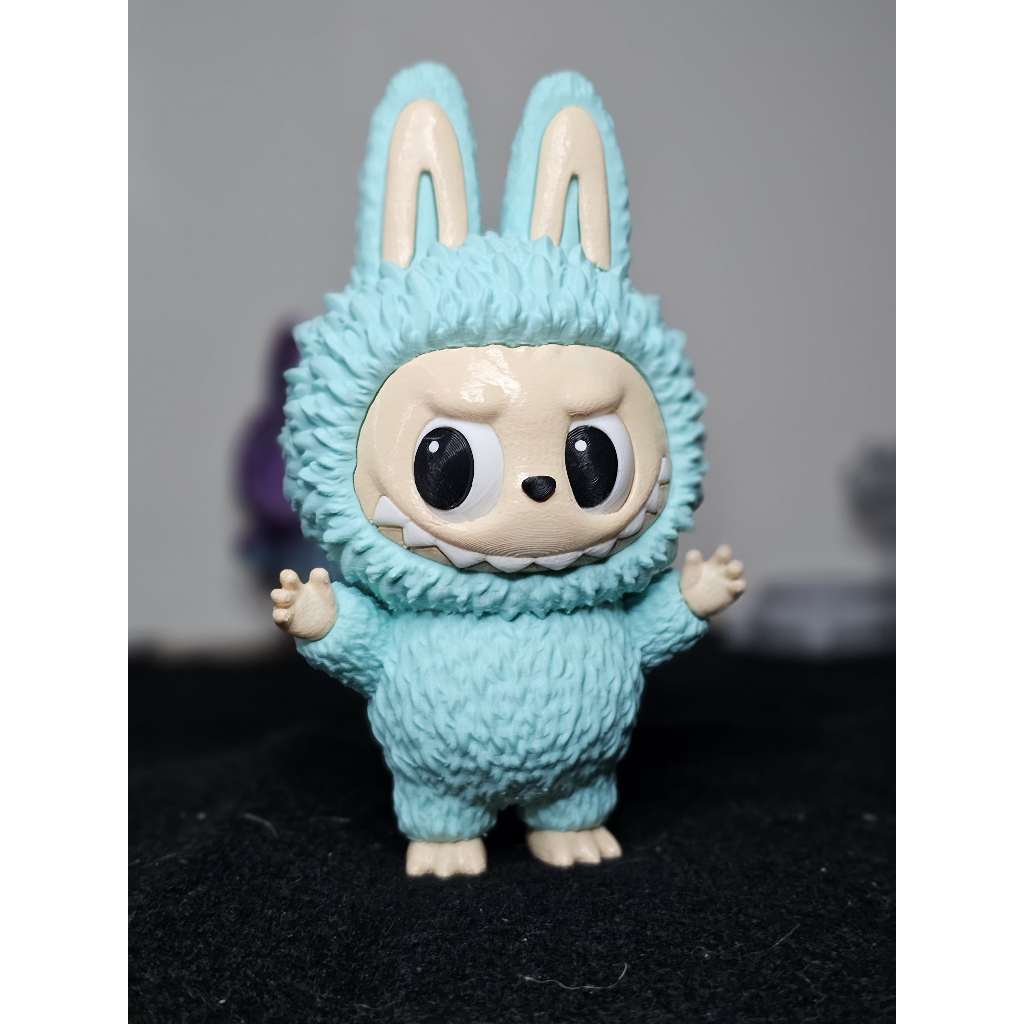 Boneco Labubu ou Lafufu 16 cm | Shopee Brasil