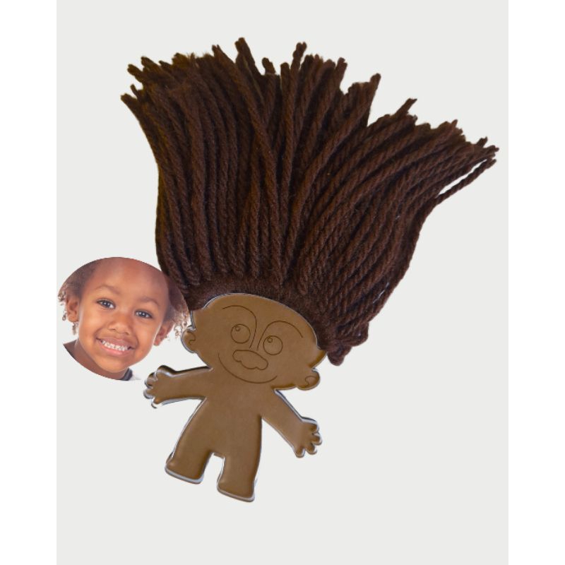 Bonequinho corte de cabelo de lã em Acrílico e em MDF | Shopee Brasil