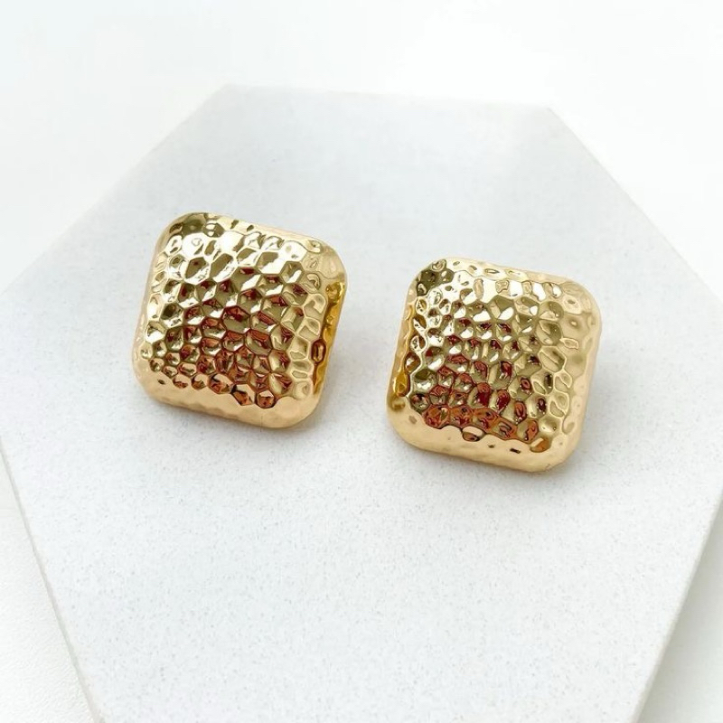 Brinco Feminino Orgânico Matelado Cor Prata e Dourado | Shopee Brasil