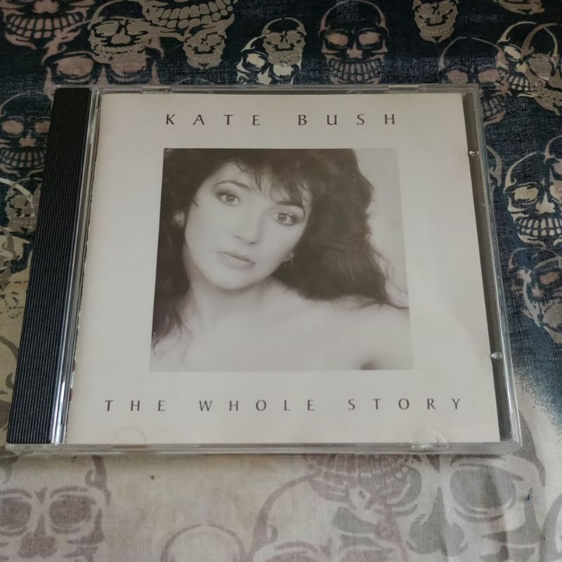 CD KATE BUSH - THE WHOLE STORY | Shopee Brasil